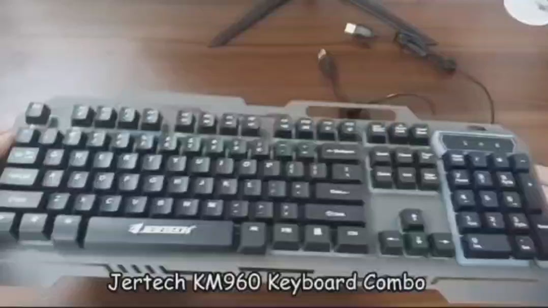 COMBO DE TECLADO Y MOUSE PARA VIDEO JUEGOS DE TAMAÑO COMPLETO CON LUZ